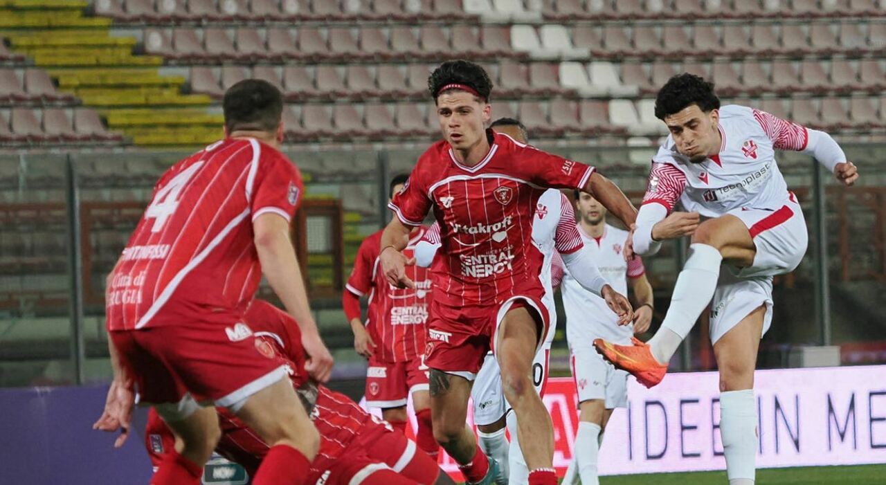 Raychev entra e al primo pallone che tocca segna al 95' il gol con cui ...