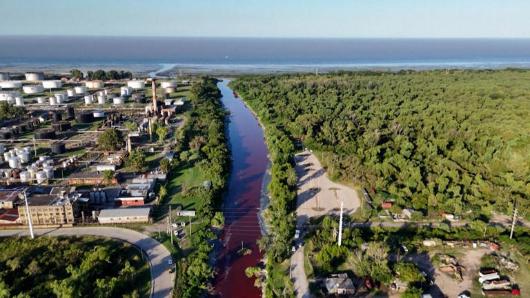Video shows river turn deep red color in Argentina. Residents say it's ...