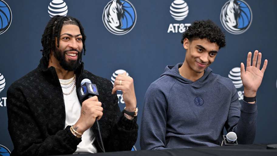 Anthony Davis Adorably Made Sure Max Christie Felt Included in Mavs ...