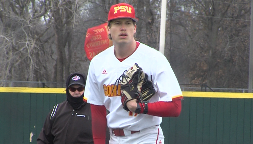 Pittsburg State Baseball Takes Down Truman State in Home Opener
