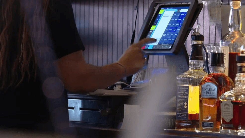 New Bern bar prepares for Super Bowl Sunday with extra wings and ...