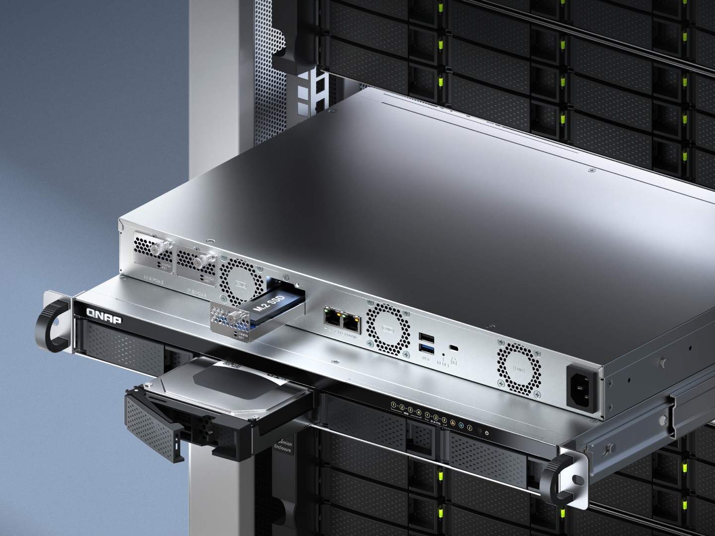 威联通推出 1U 短机箱机架式 NAS：SATA 盘位 ×4 + E1.S 盘位 ×3