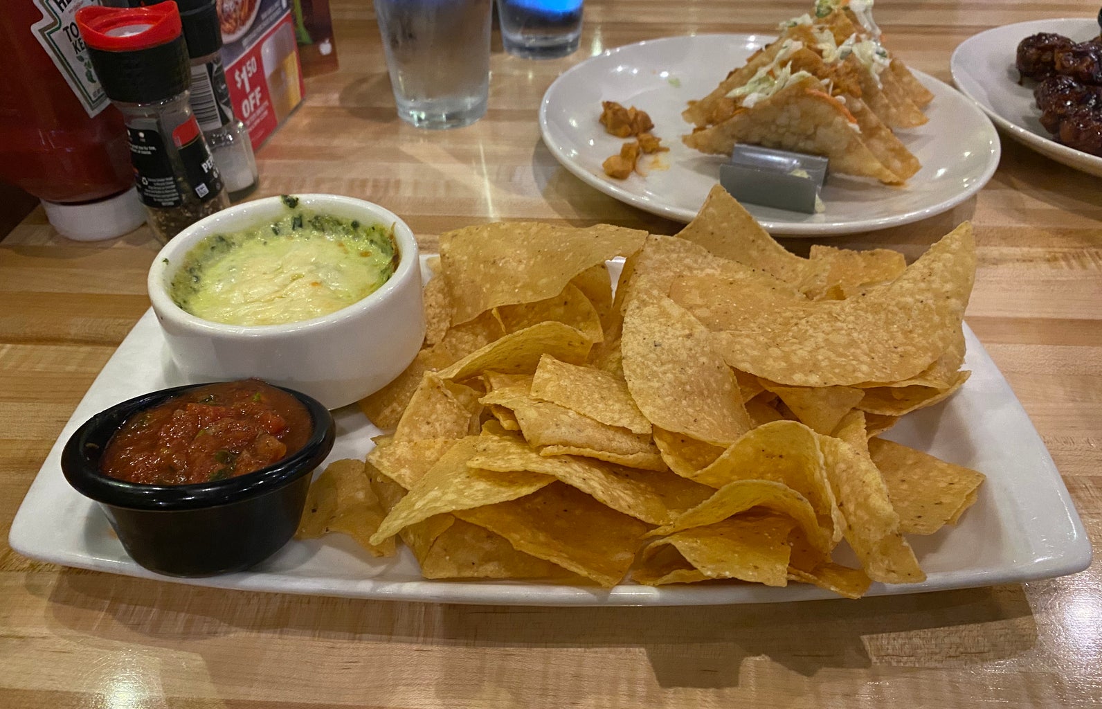 What’s The Bee’s Knees At Applebee’s? A Review of The Best Dishes The ...