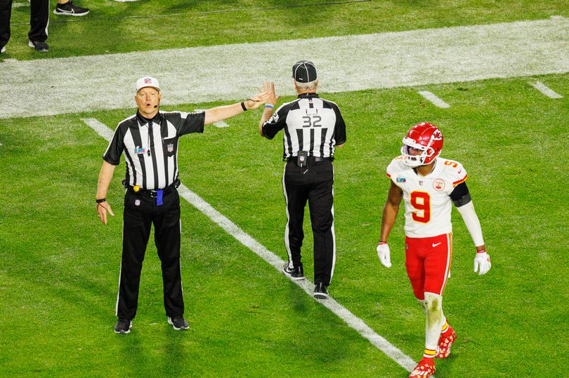 Three NFL officials 'fired' but will continue to officiate high-profile ...