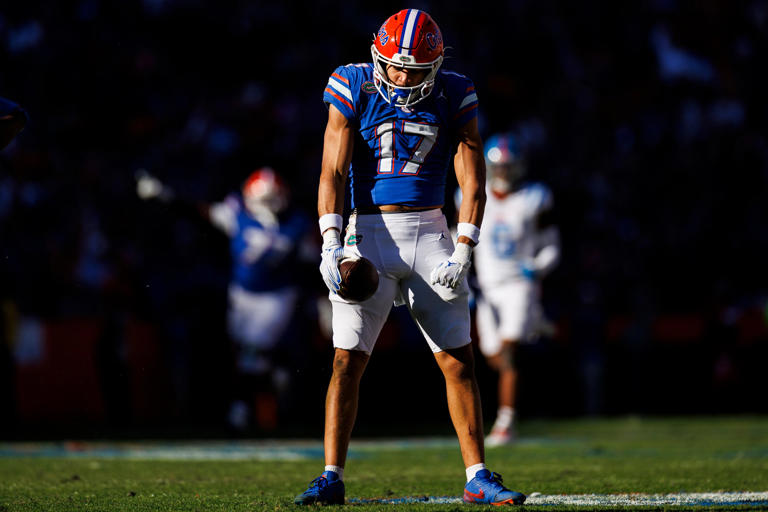 Grading the Tennessee Titans pick of Chimere Dike at No. 103 in 2025 ...