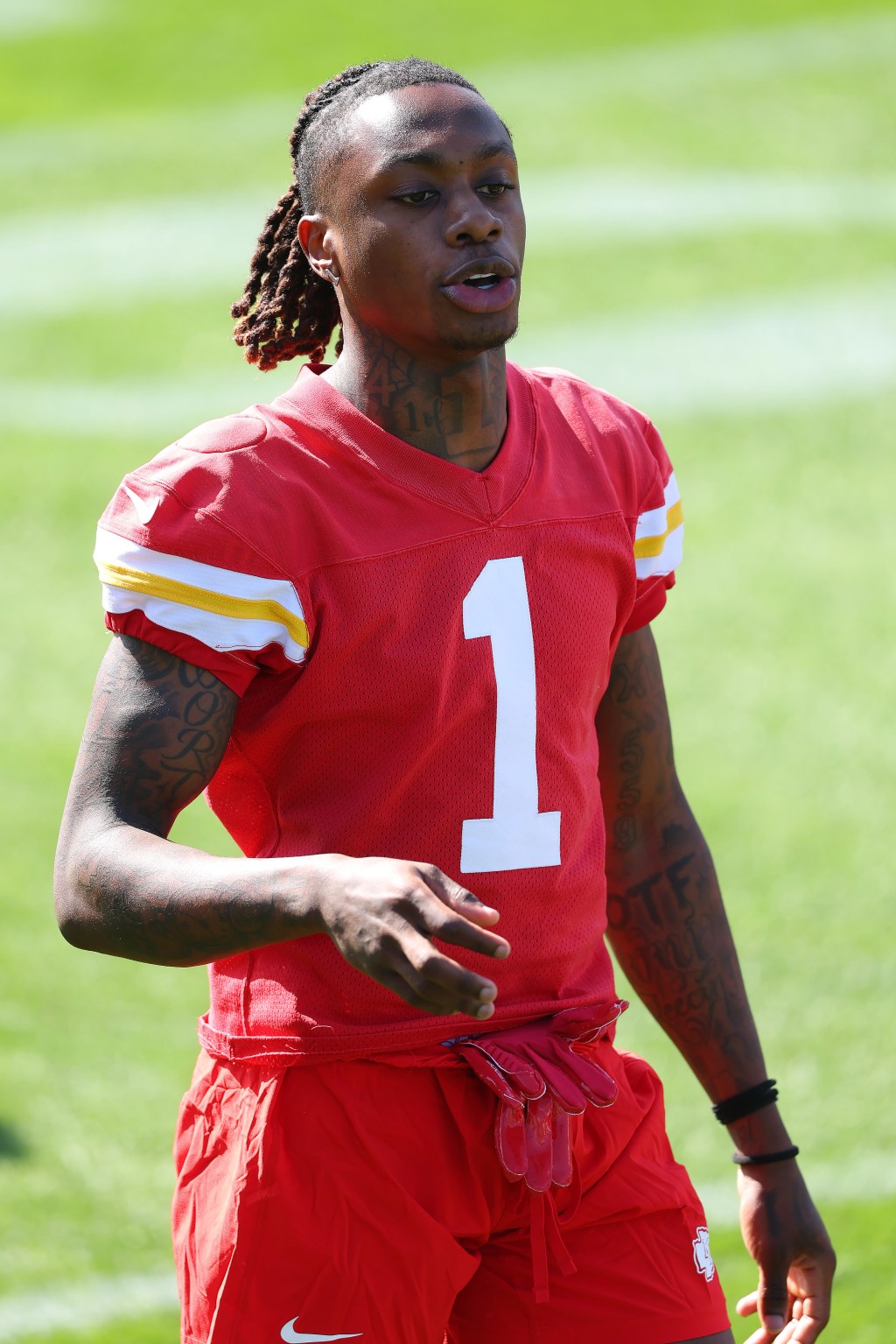 Rookie Xavier Worthy emerging as key Chiefs piece heading into Super ...