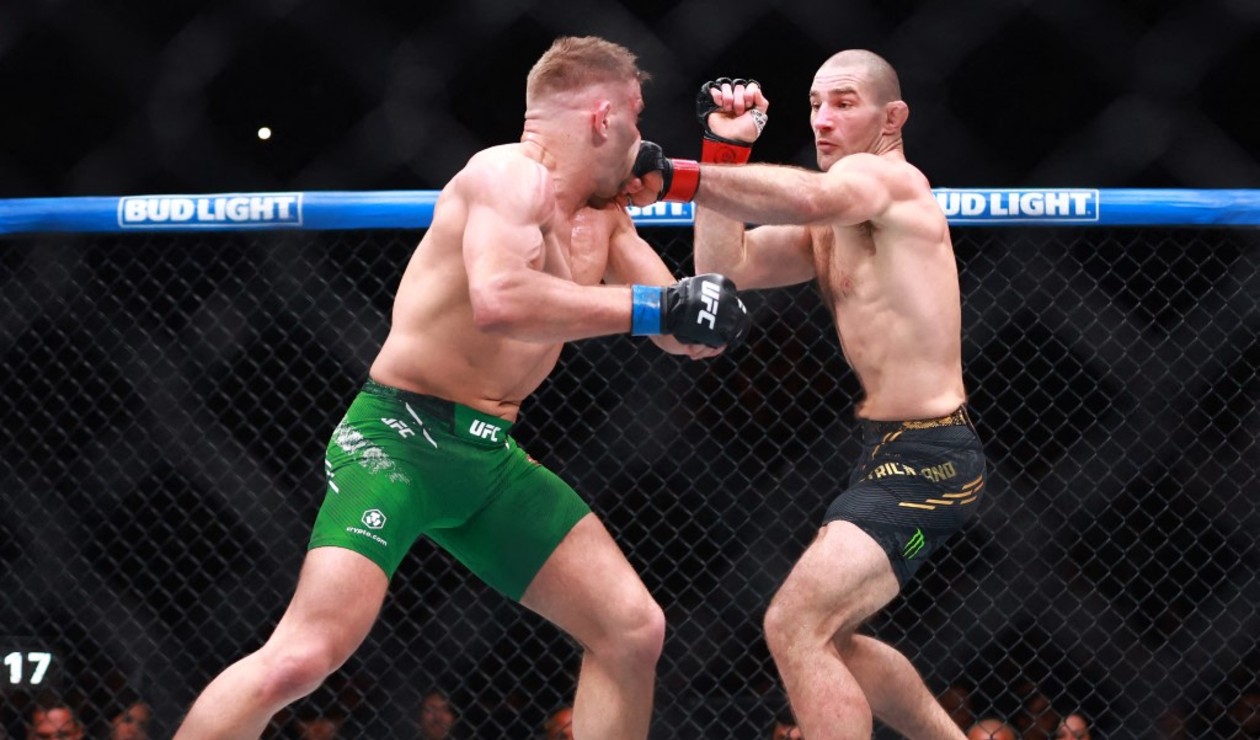 UFC 321: Dricus du Plessis vs. Sean Strickland EN VIVO este 8 de ...