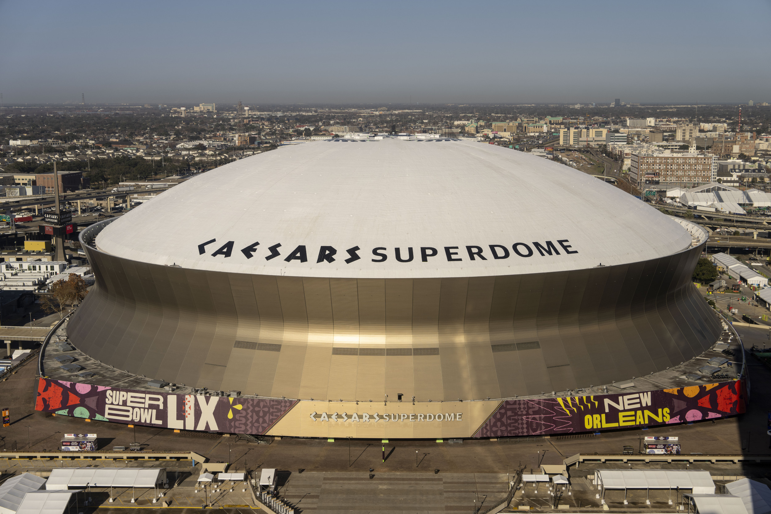 How the Caesars Superdome's Capacity Compares to Past Super Bowl Venues