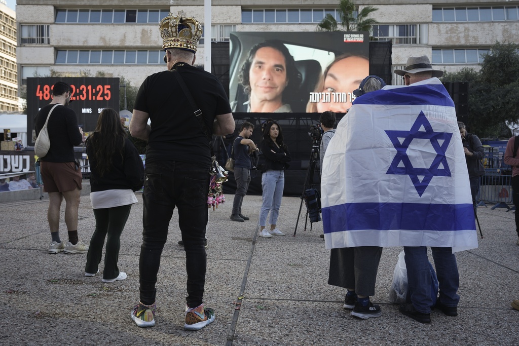 Middle East latest: Israeli hostages' families welcome news that 3 more ...