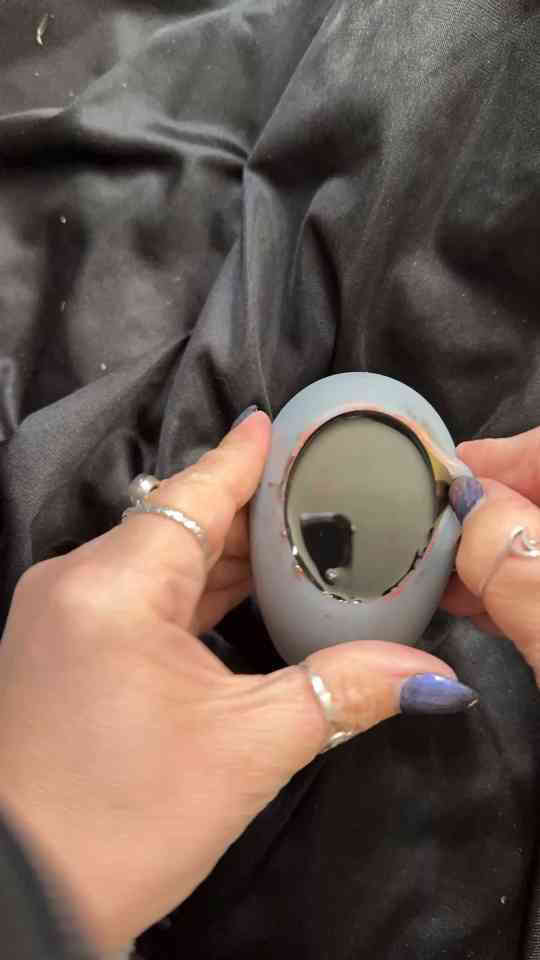 Transforming a Simple Object into a Stunning Metallic Art Piece Transforming a Simple Object into a Stunning Metallic Art Piece