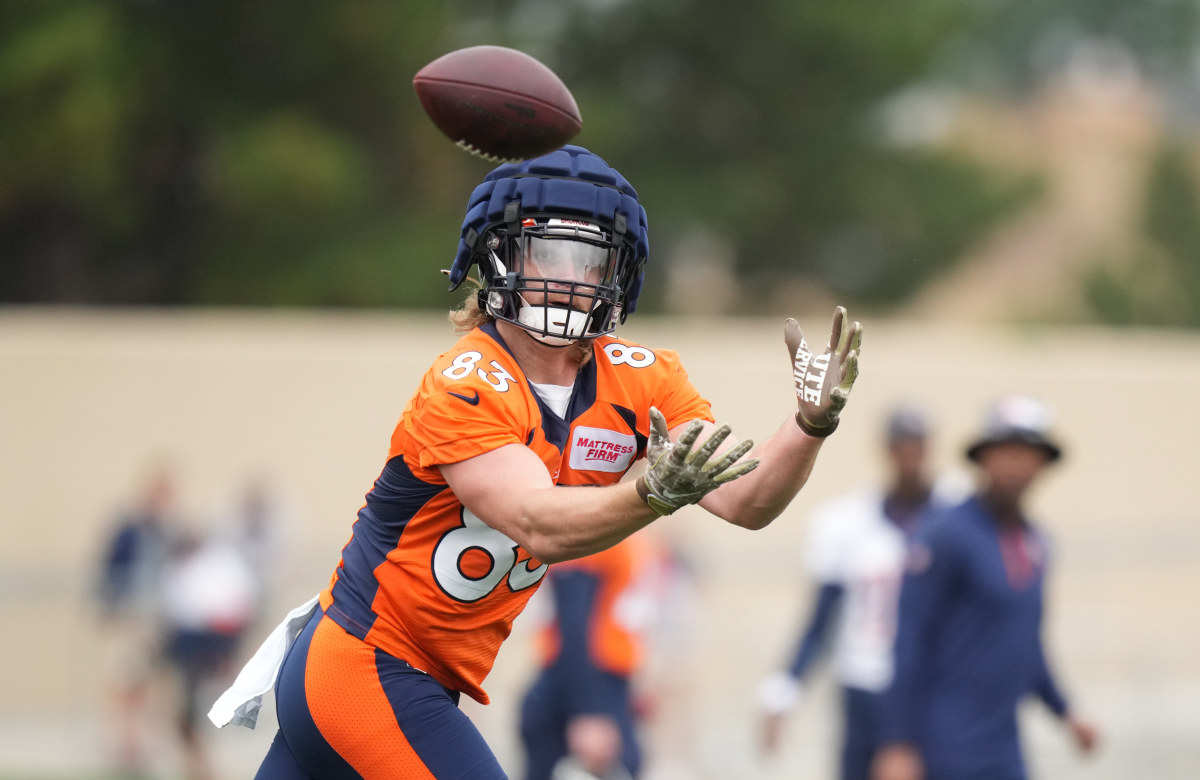 Former Denver Broncos Fullback Signs With New York Jets