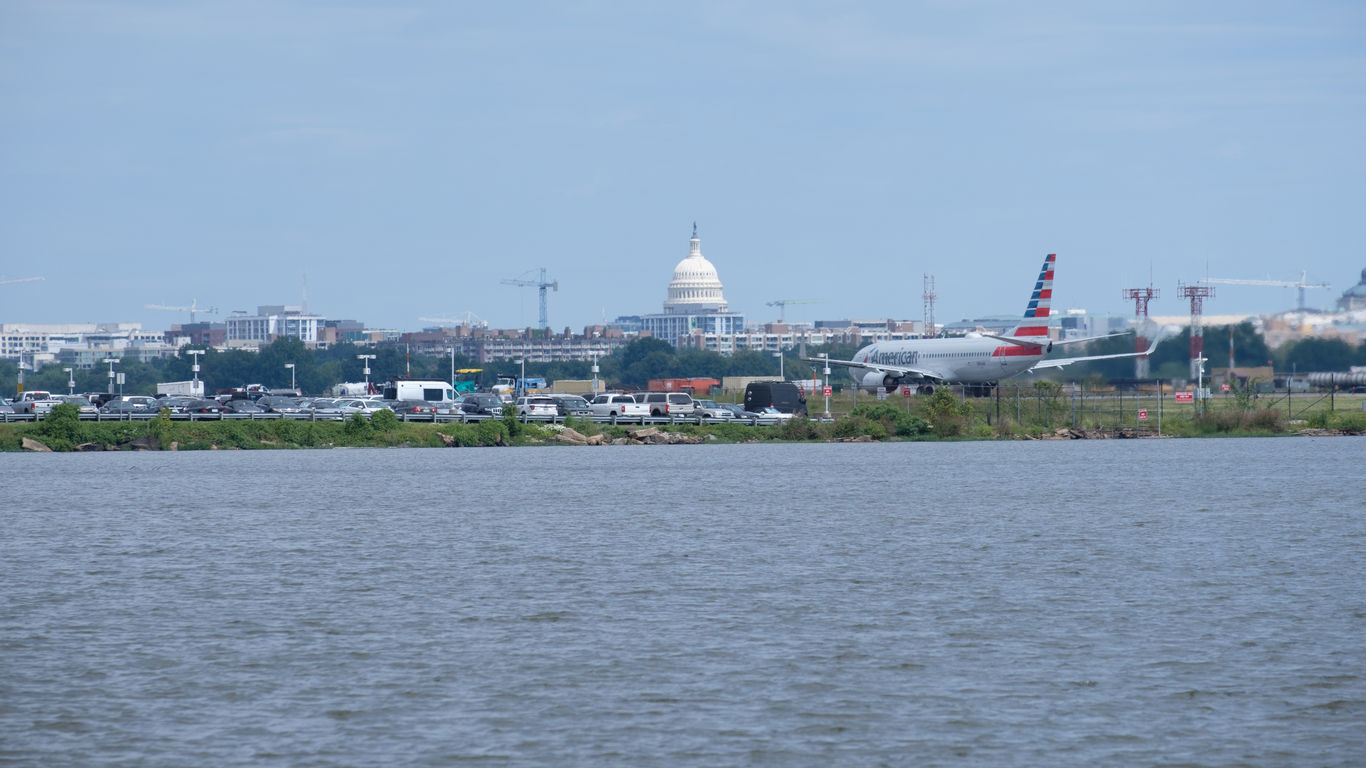 FAA To Slow Arrivals at Washington Reagan National Airport