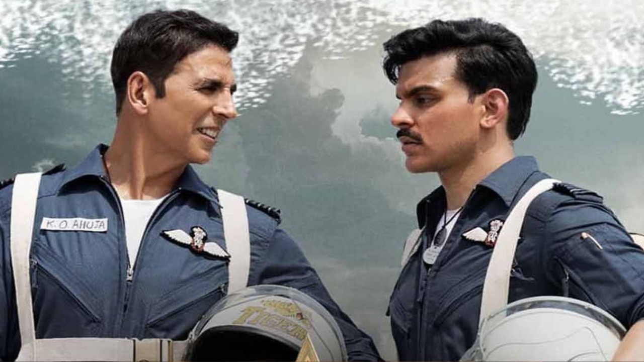 Sky Force Day 15 India Box Office: Akshay Kumar and Veer Pahariya's ...