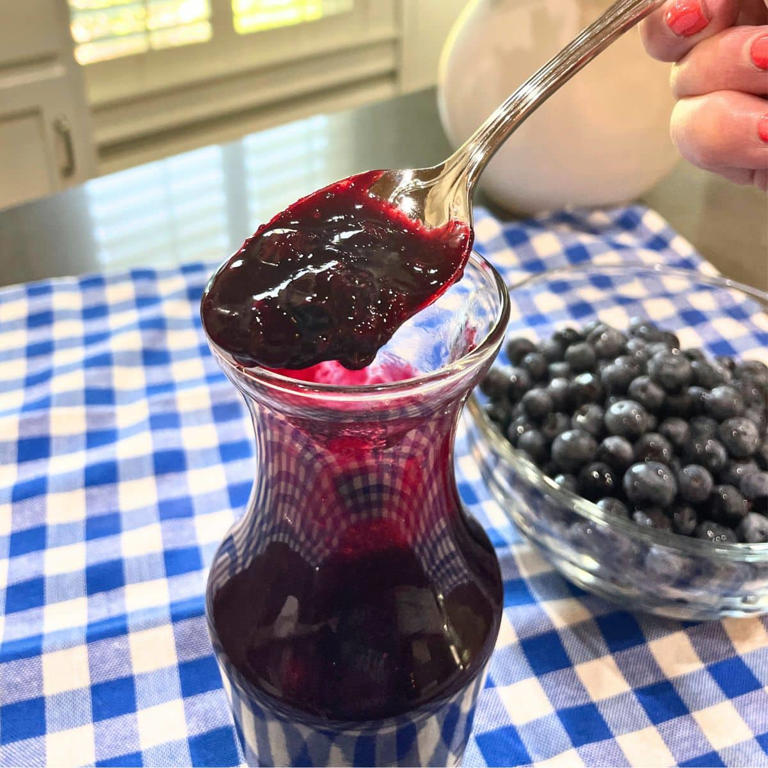 Sugar-Free Fresh Blueberry Topping