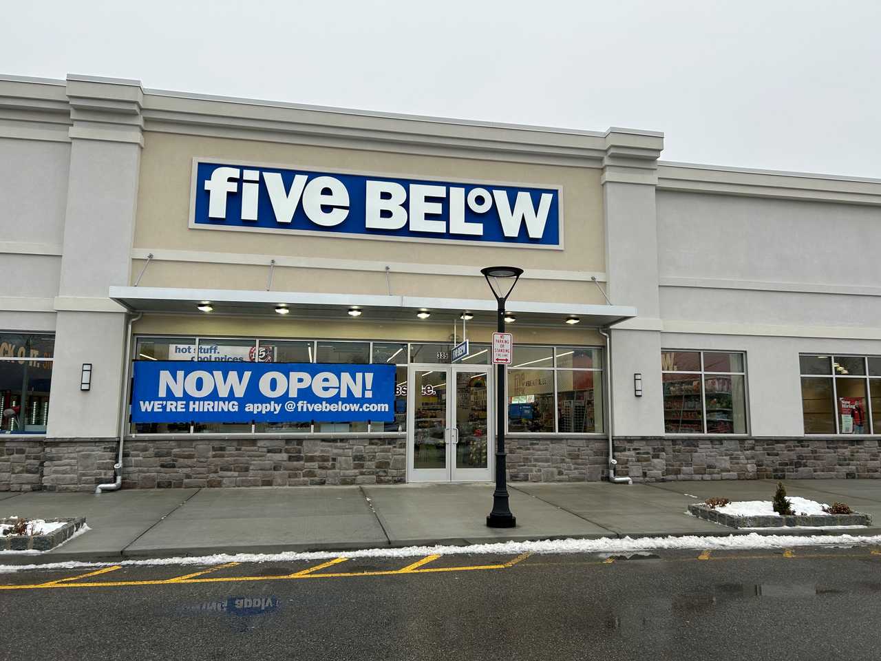 Five Below Opens At Shopping Center In Northern Westchester