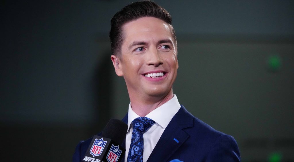 NFL reporter calls out award voting