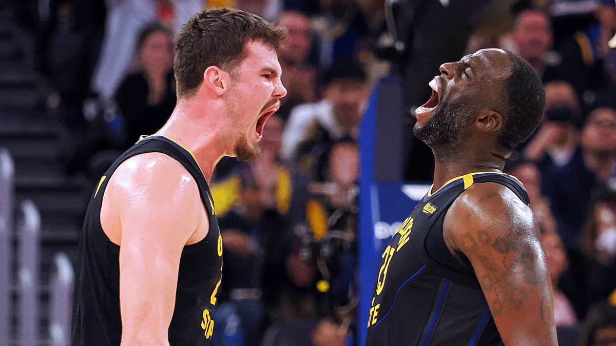 Warriors rookie Post signs standard NBA contract after breakout