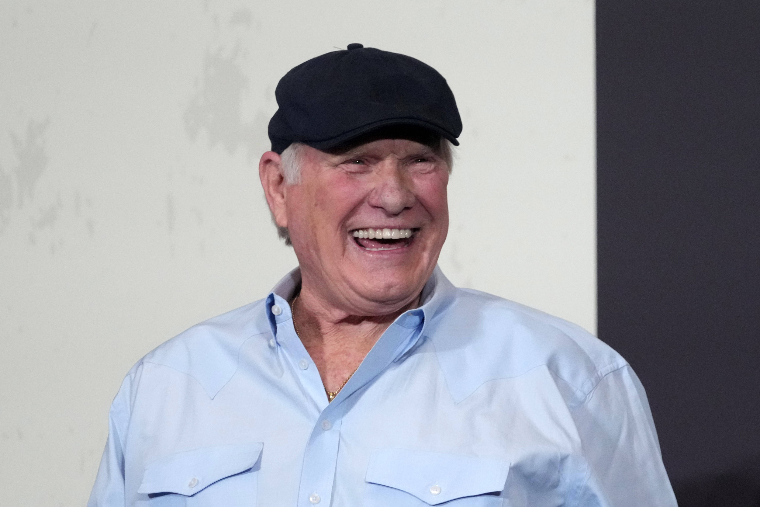 Steelers Great Terry Bradshaw Announces Retirement Plans: 'It's A Young ...