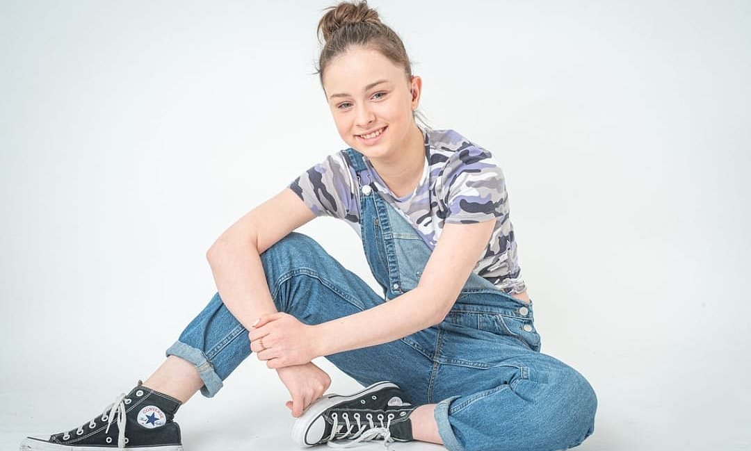 Deaf Scottish teenager wins legal fight to have sign language support