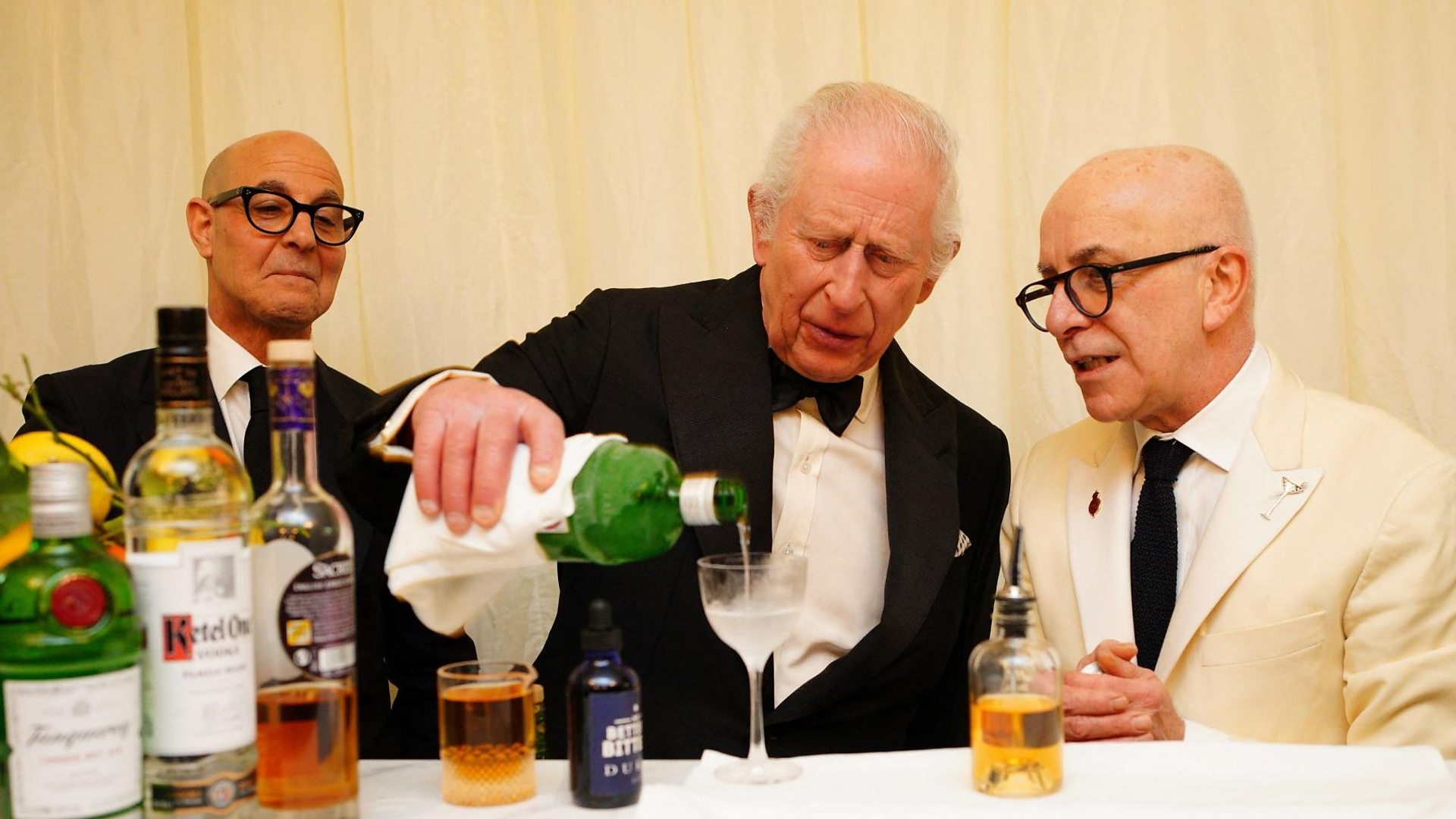 King Charles serves up martini at Italian-themed dinner