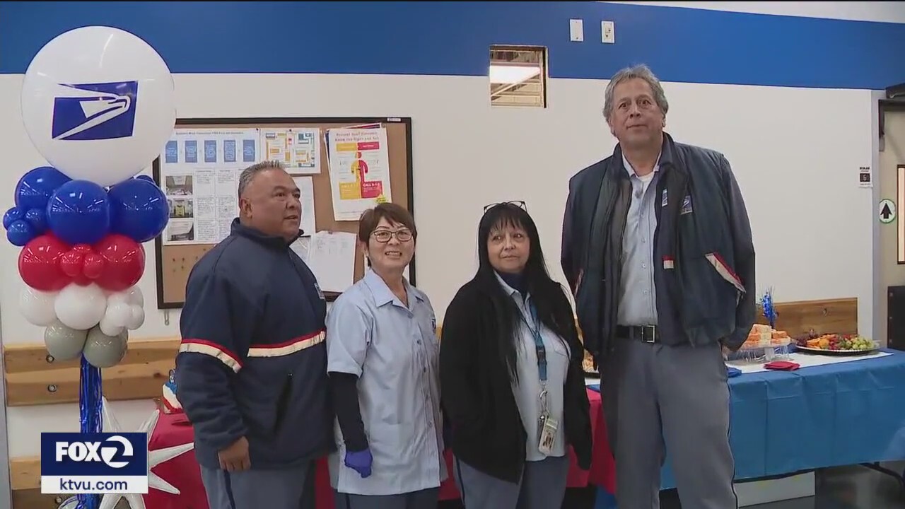 USPS letter carriers celebrate 80 years of service