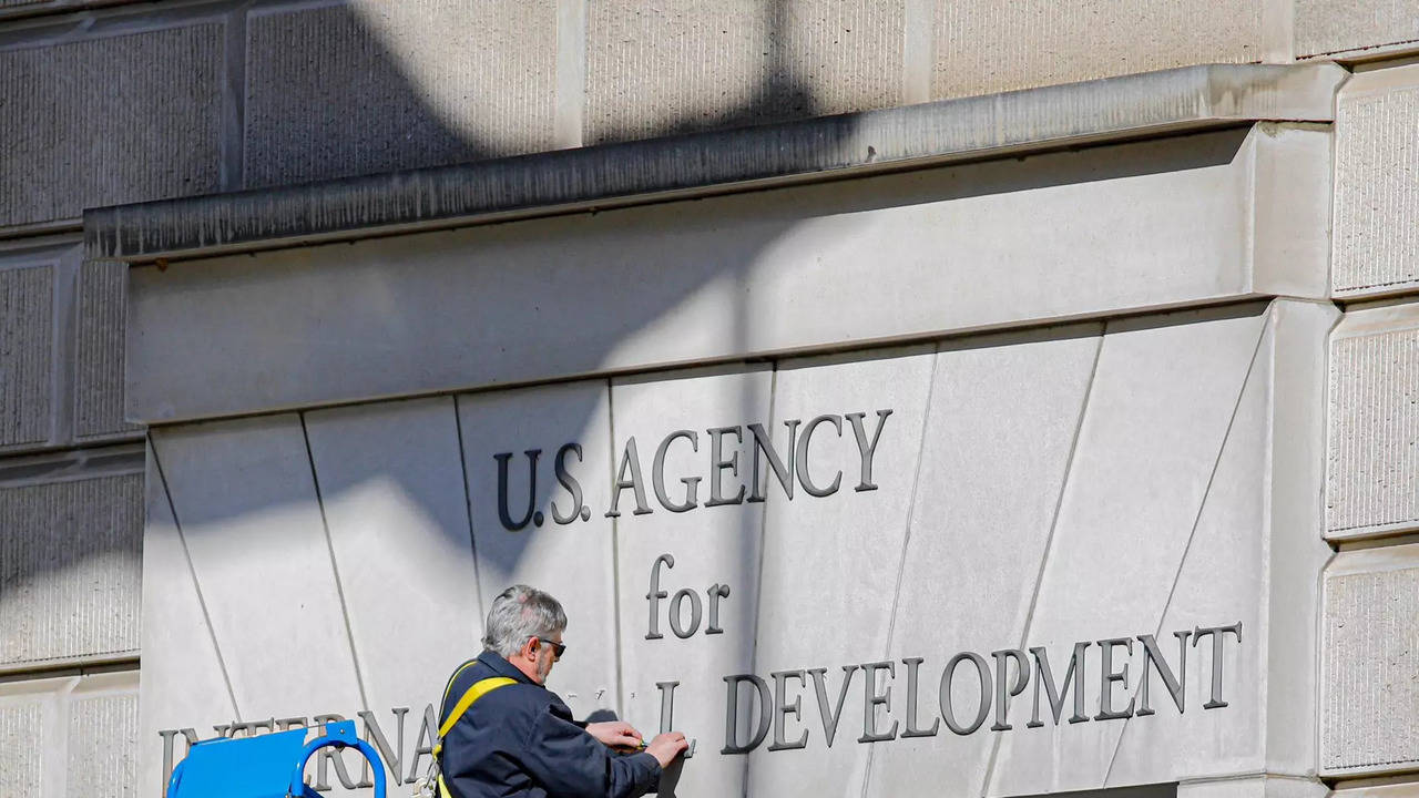 Video Of USAID Sign Being Removed From Agency's HQ Surfaces Amid DOGE ...