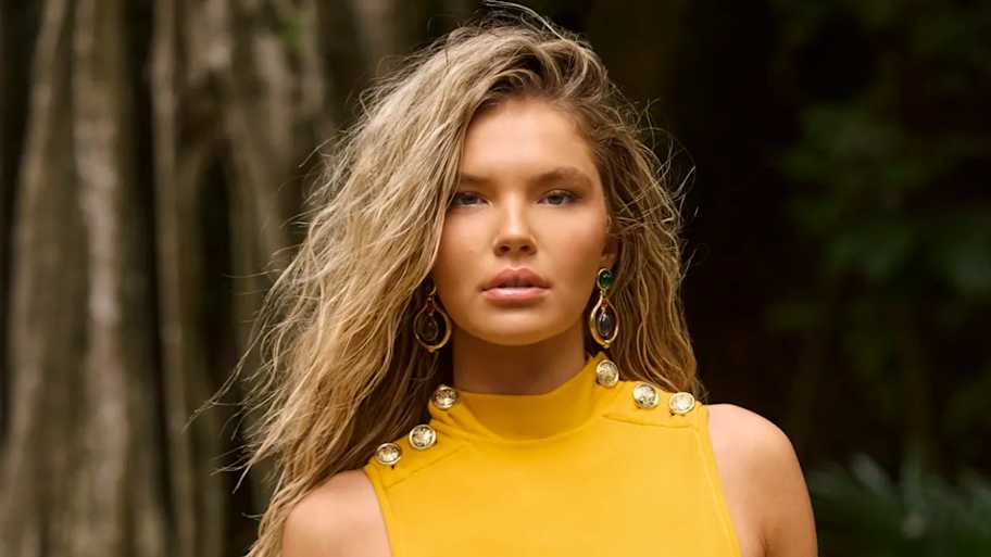 Ellie Thumann Serves Legs for Days in Micro All-Leather Look in New ...