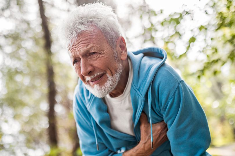 Cardiologist's five 'serious' red flags for anyone who goes to the gym