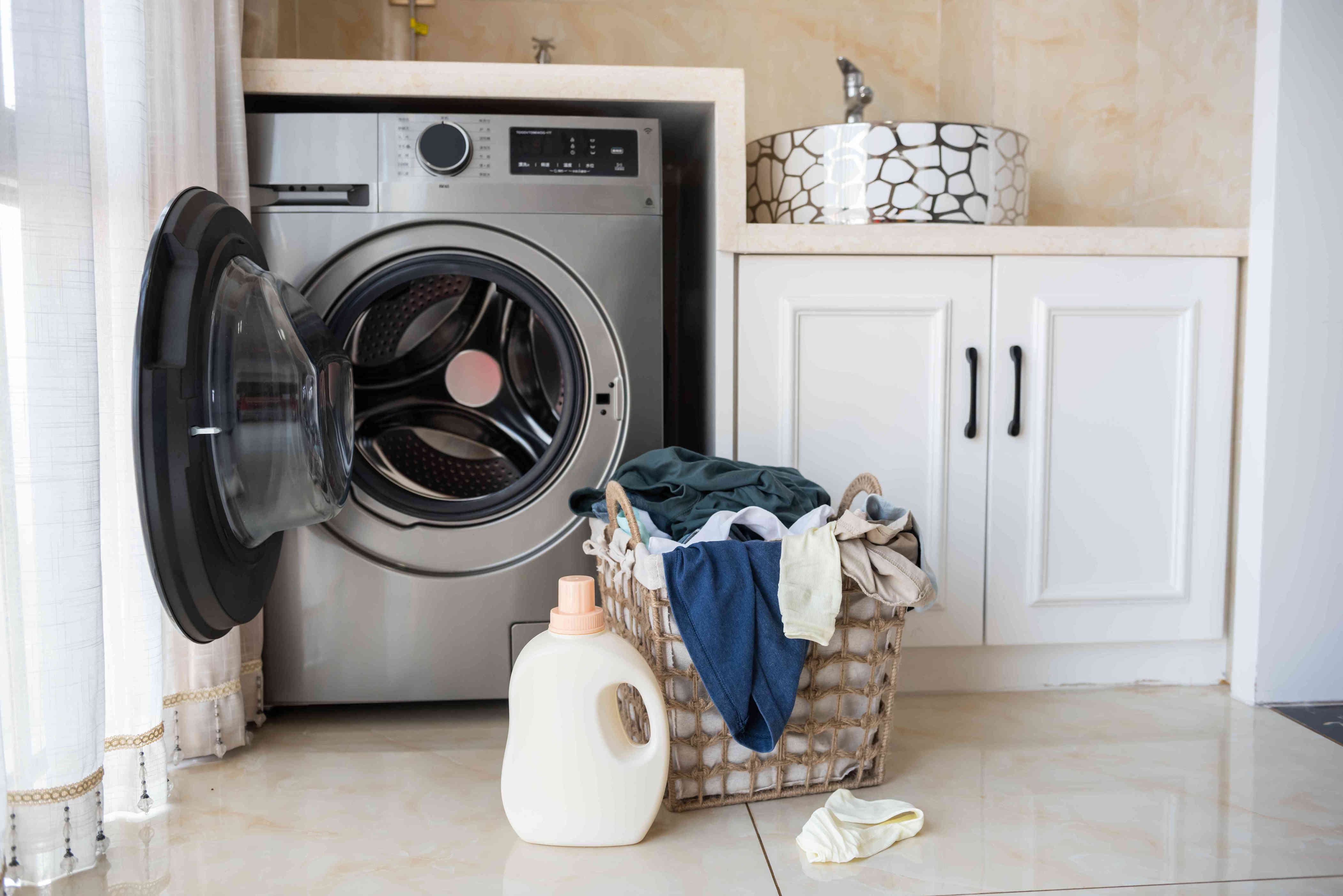 3 Laundry Mistakes Pros Want You to Stop Making (You're Doing More Harm ...