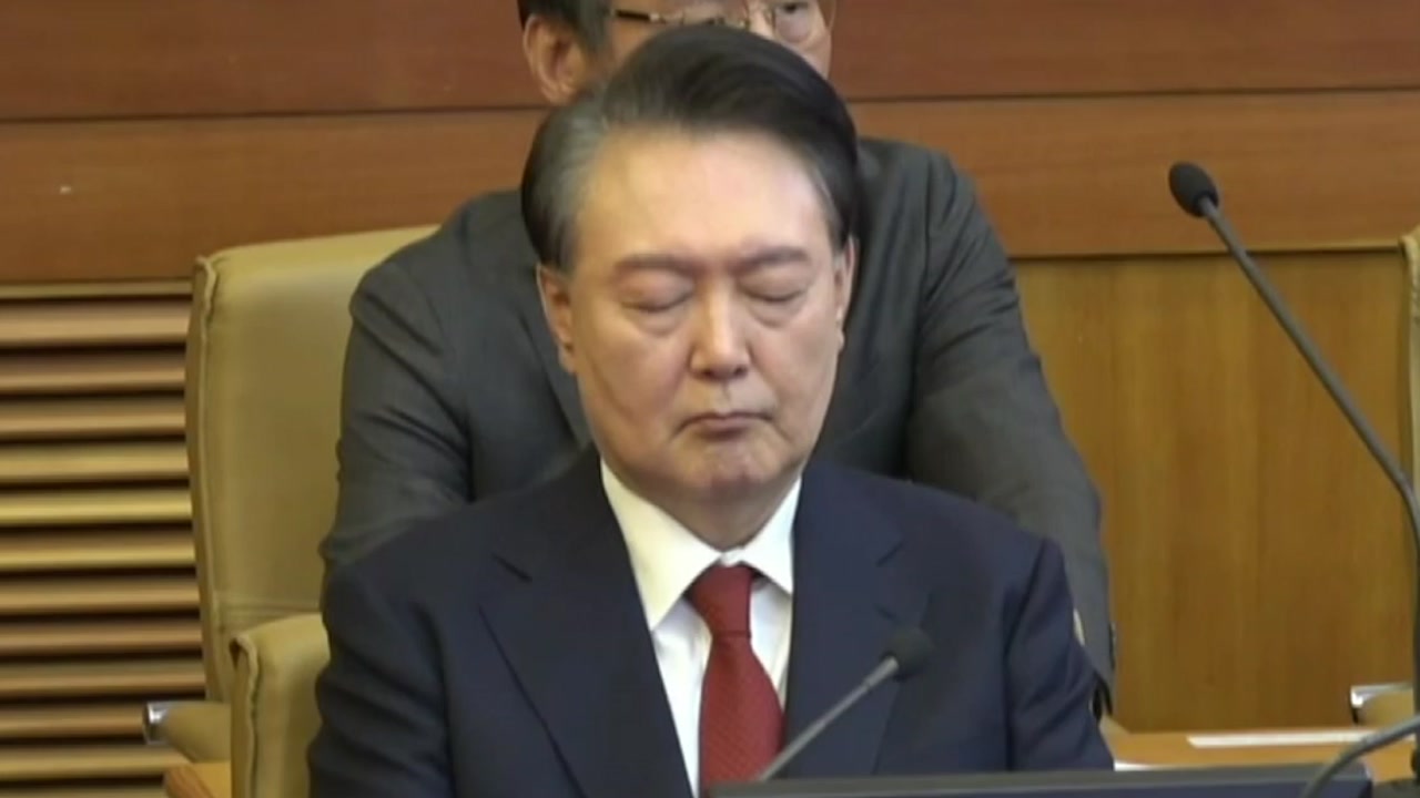 탄핵심판 진실공방...윤 측 "헌법재판소 진행 부당"