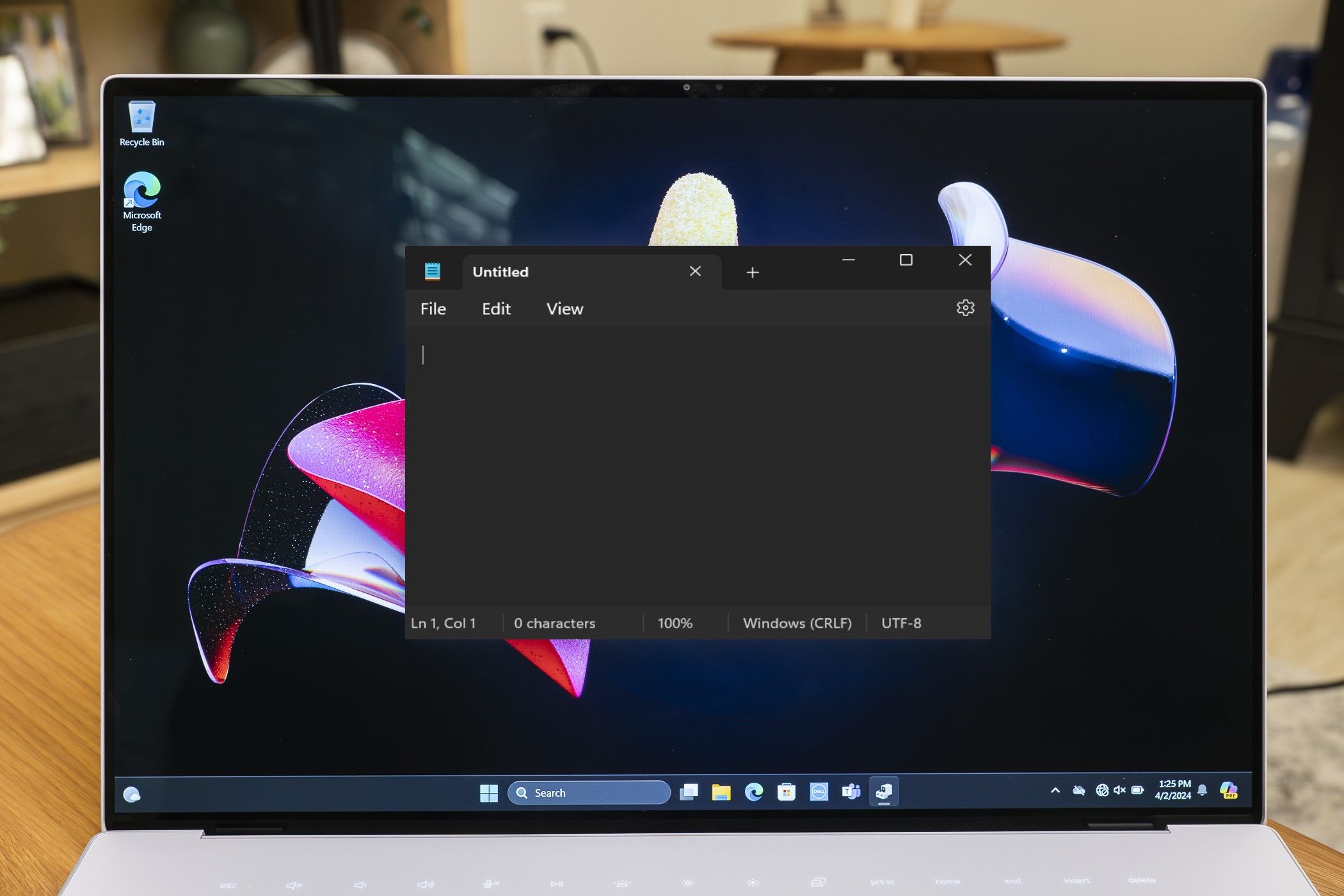 How to Enable Dark Mode in Notepad on Windows 10 & 11
