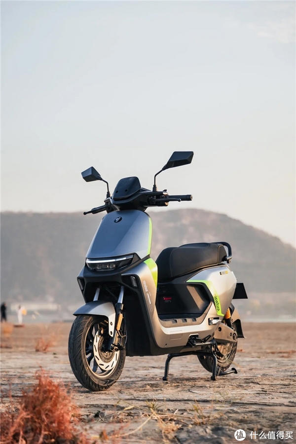 一车多用！九号M3 95c MAX覆盖三大出行场景，满级配置全拿下