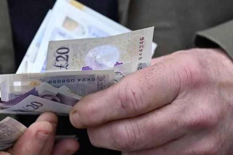HMRC issues DWP state pensioners with two month warning worth £60,000 HMRC issues DWP state pensioners with two month warning worth £60,000