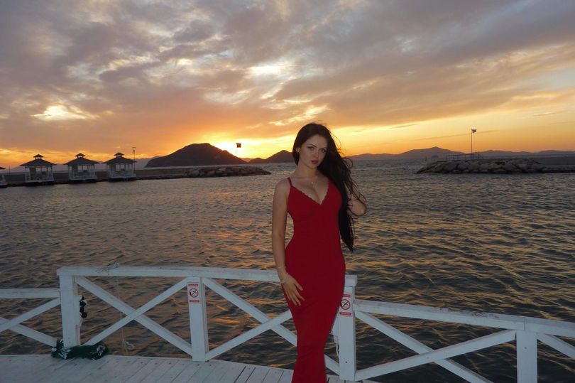 Birmingham singer with millions of YouTube views signs for LA label ...