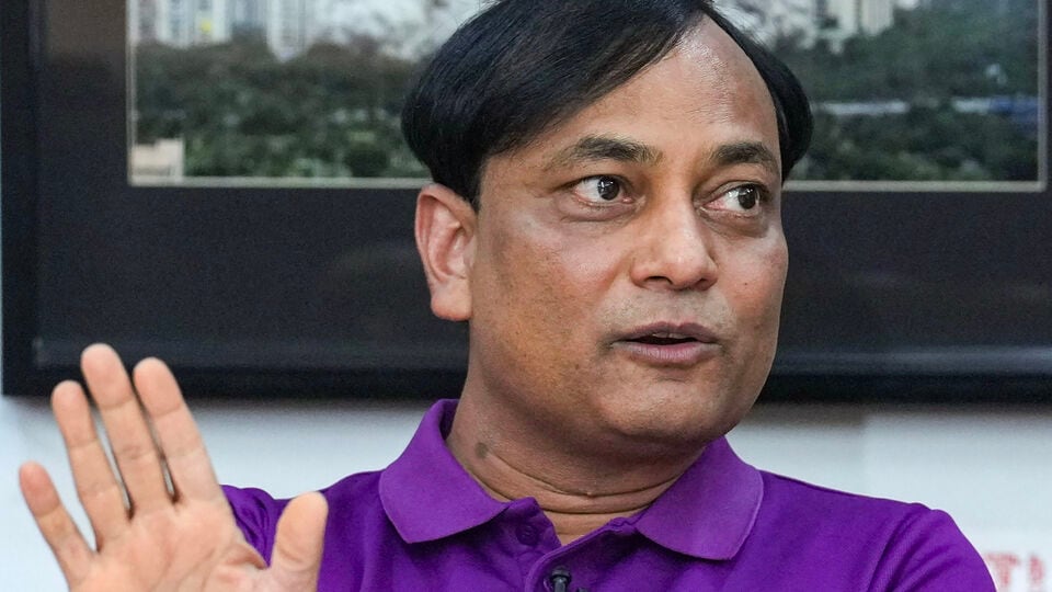 'Hats off to Pradeep Gupta': Netizens hail pollster as Axis My India ...