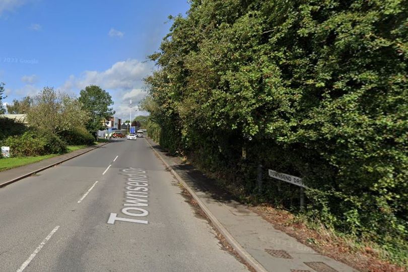 Cyclist 'seriously injured' in crash with car in Nuneaton as urgent ...