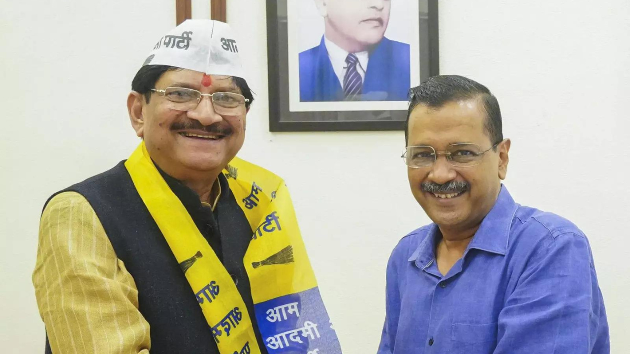 Laxmi Nagar election results 2025 highlights: B B Tyagi of AAP takes lead against Abhay Kumar ...