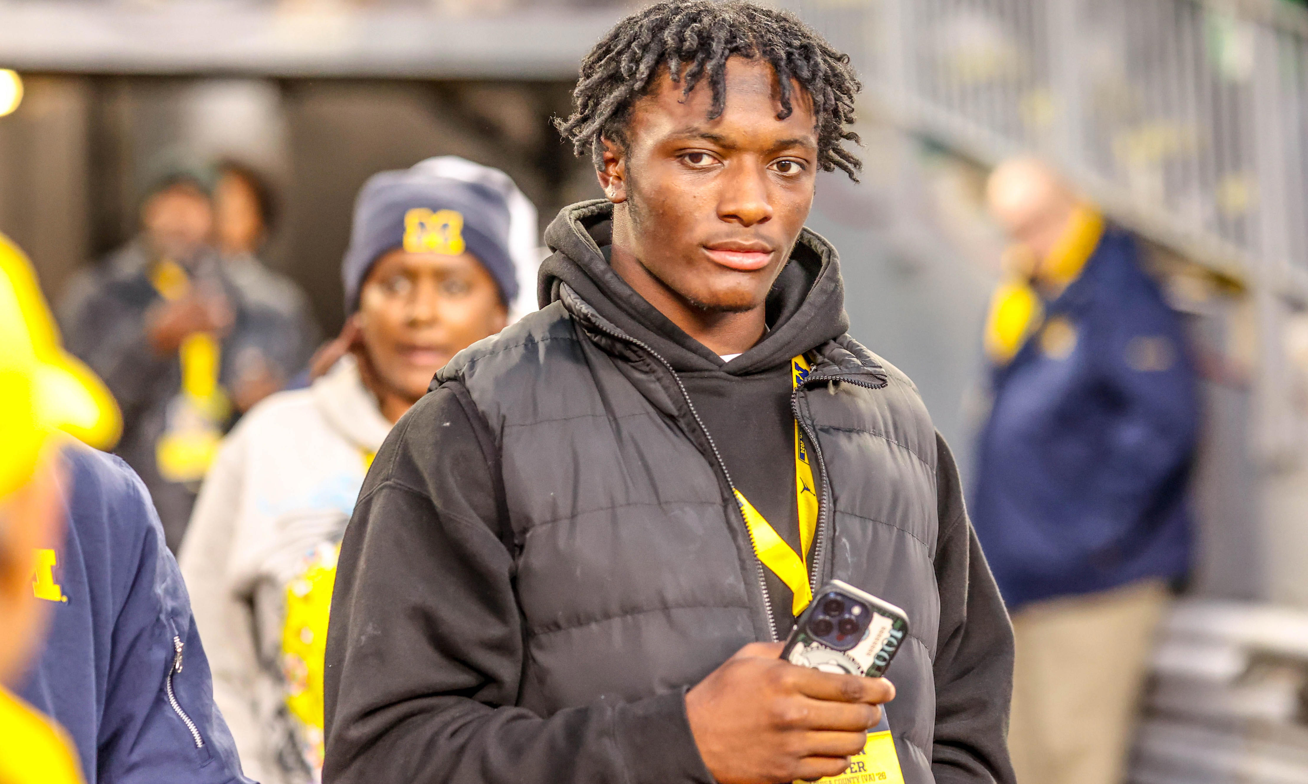 Savion Hiter, nation's top running back in 2026, commits to Michigan ...