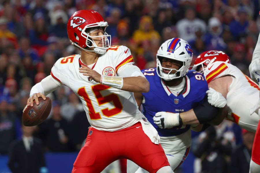 The Super Bowl three-peat eluded Bradshaw, Brady, Montana and Aikman ...