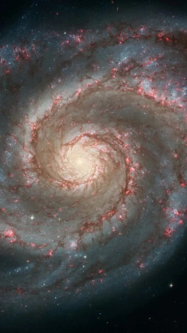 NASA's Hubble reveals 10 breathtaking galaxy photos