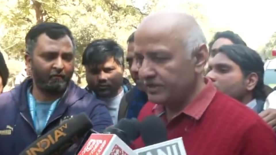 Manish Sisodia accepts defeat in Jangpura: ‘I lose by 600 votes, I ... Manish Sisodia accepts defeat in Jangpura: ‘I lose by 600 votes, I ...