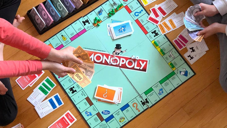 Jogos de mesa: dá para se divertir muito além do Uno, War e Banco ...