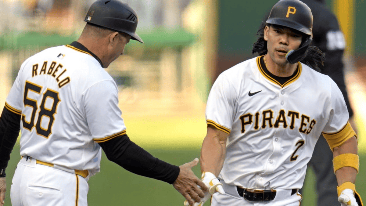 MLB: Padres Make a Splash in Free Agency by Adding Former Pirates ...