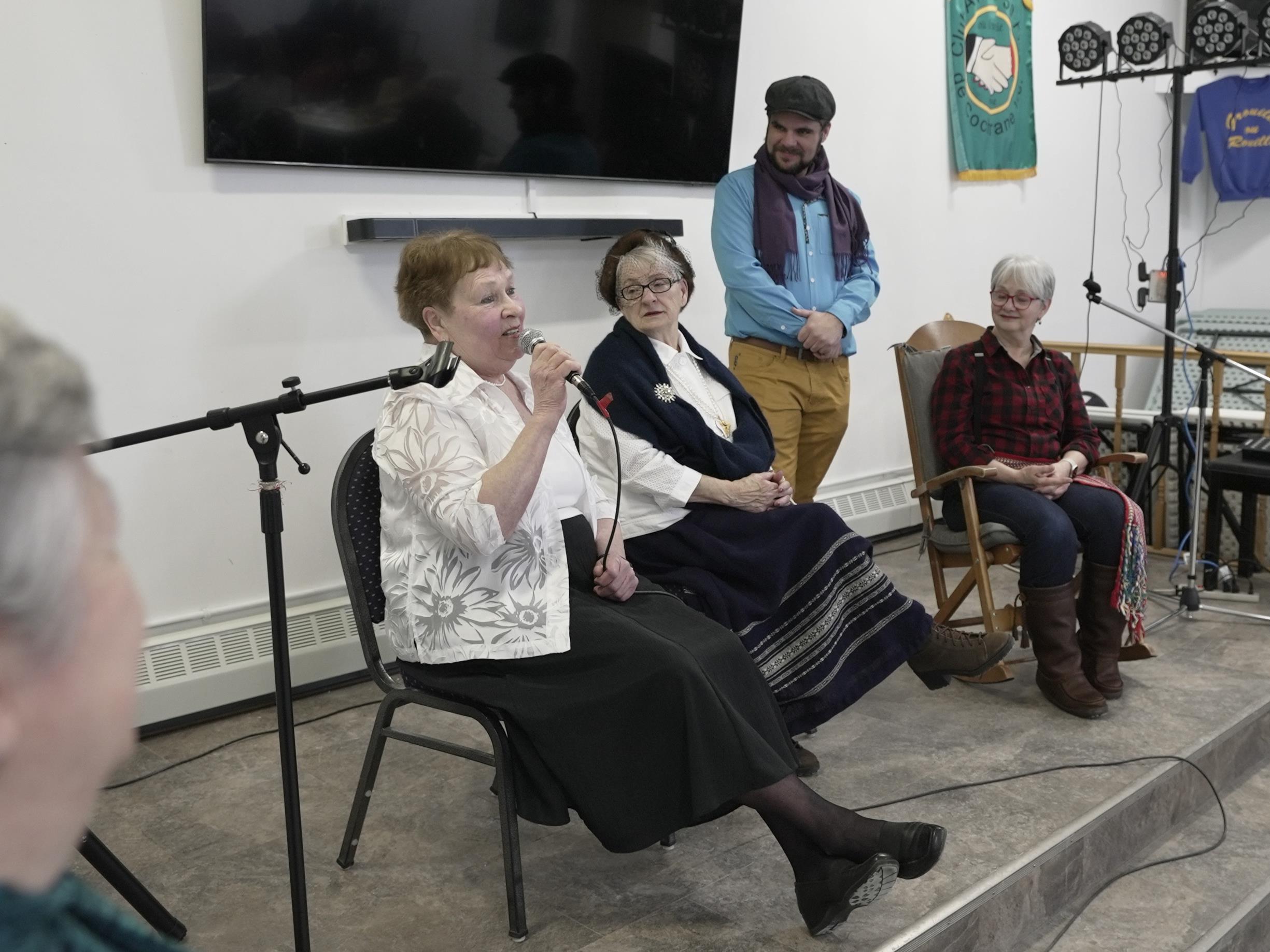 Le Thé des pionniers : la mémoire des villages nord-ontariens