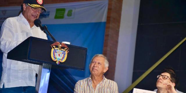 "Hay actitudes nazis y naziz nazis": Presidente Petro sobre ...