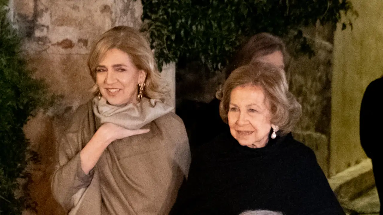 La prensa griega ningunea a la reina Sofía y la infanta Cristina en su viaje a Atenas