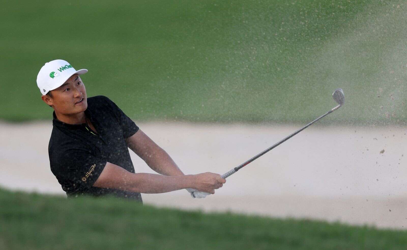 Haotong Li surges clear in Qatar Masters on DP World Tour