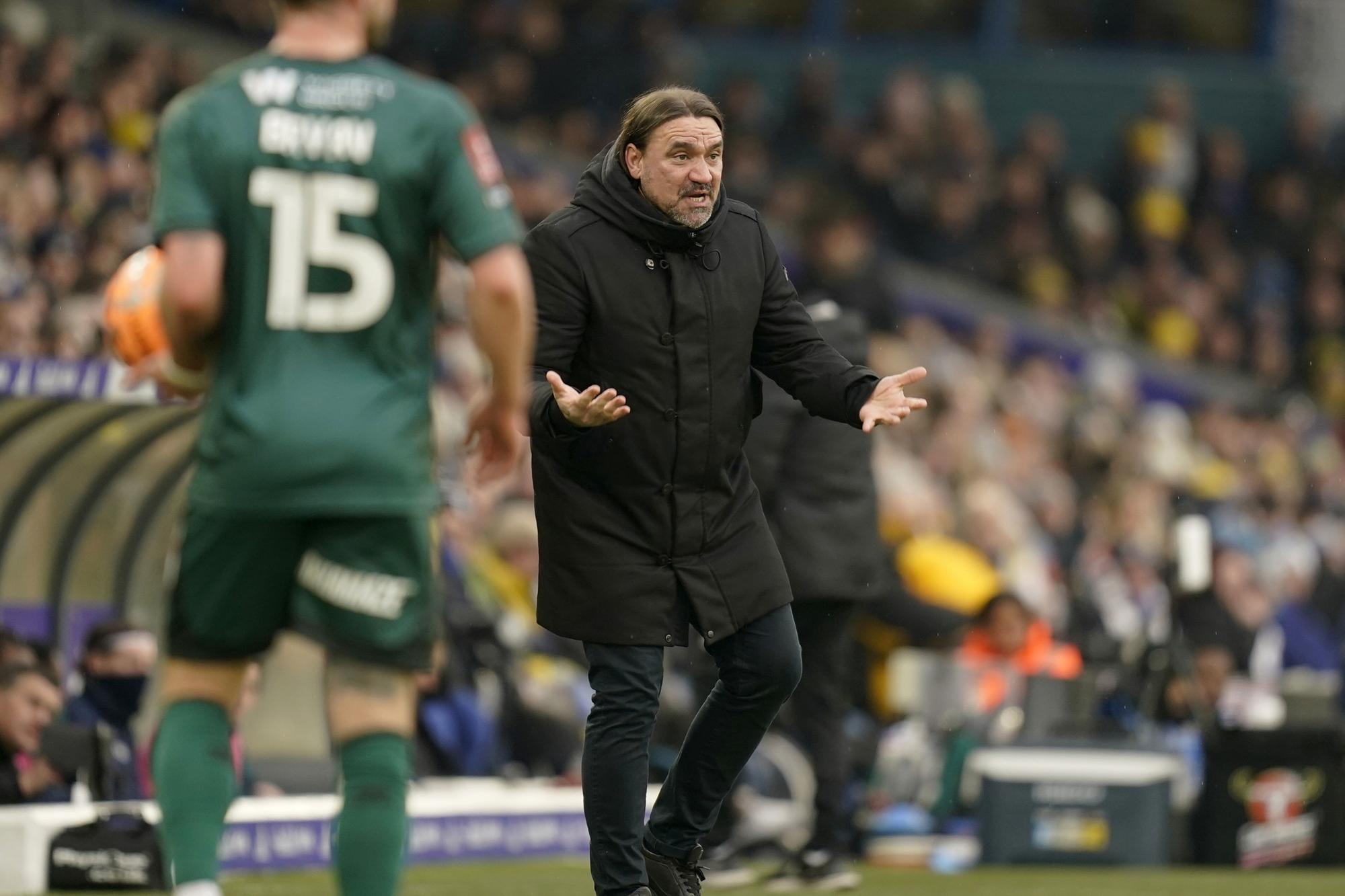 Leeds United boss Daniel Farke blasts 'vile' chants from Millwall ...