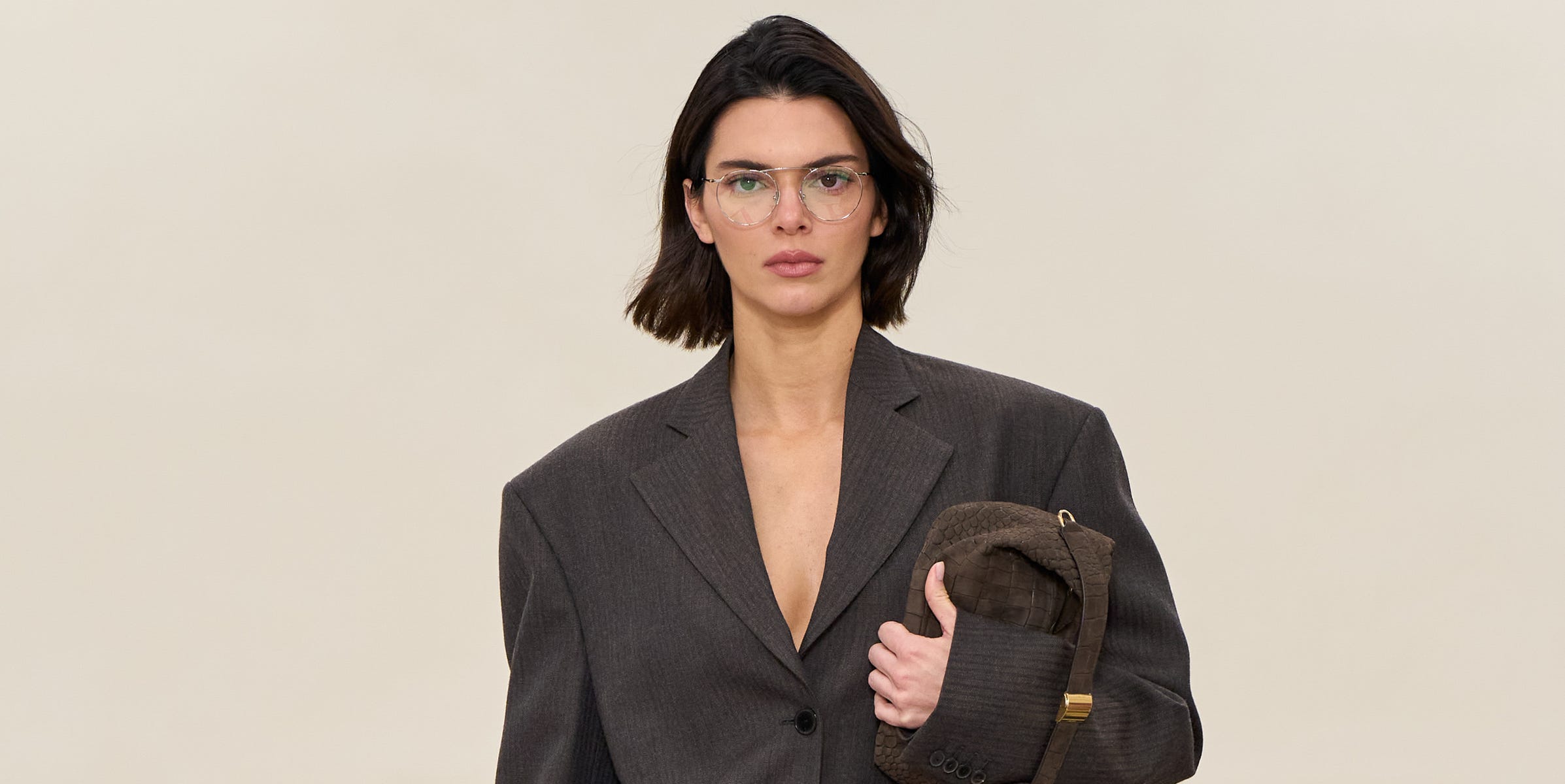 Calvin Klein Collection Makes a Confident Comeback