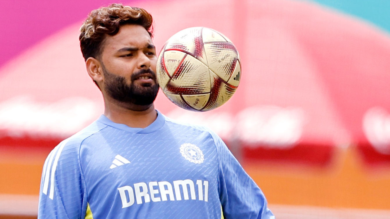 'We Have Seen Him Bat': India's Quest For A Dependable Middle-Over Star ...